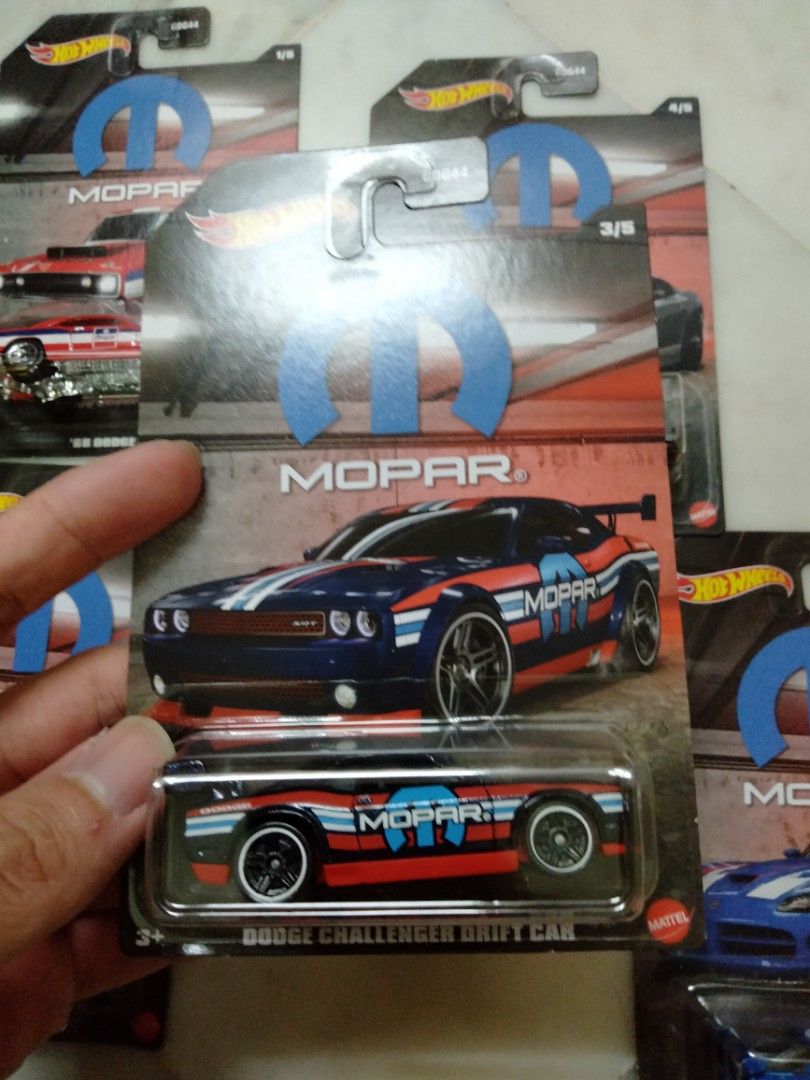 Hot Wheels Mopar series set Dodge, Hobbies & Toys, Toys & Games on ...