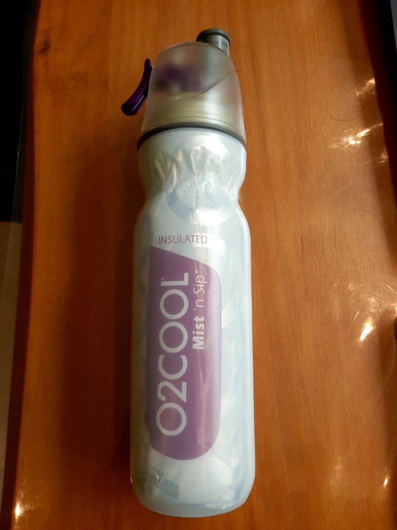 Insulated mist & sip, Furniture & Home Living, Kitchenware & Tableware ...