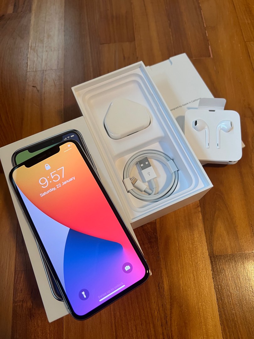 Apple iPhone X 256GB - Sliver, Mobile Phones & Gadgets, Mobile Phones ...