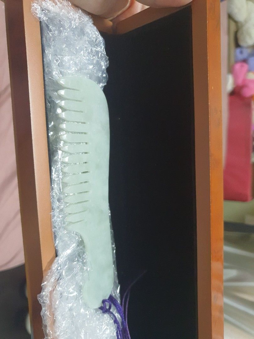 Jade Comb., Women's Fashion, Jewelry & Organisers, Precious Stones on ...