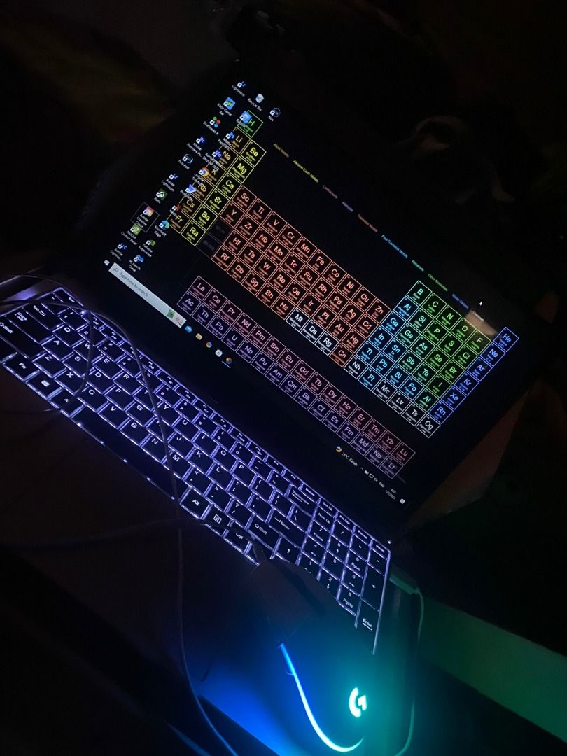 Laptop INTERPAD (RGB Keyboard) +BONUS Mouse Logitech G203 LightSync ...