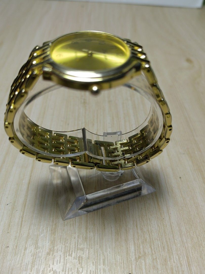 laurier quartz, Luxury, Watches on Carousell