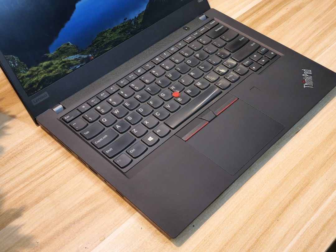 Lenovo ThinkPad T495 AMD Ryzen 7 PRO 3700U 16GB RAM 256GB SSD FULL HD ...