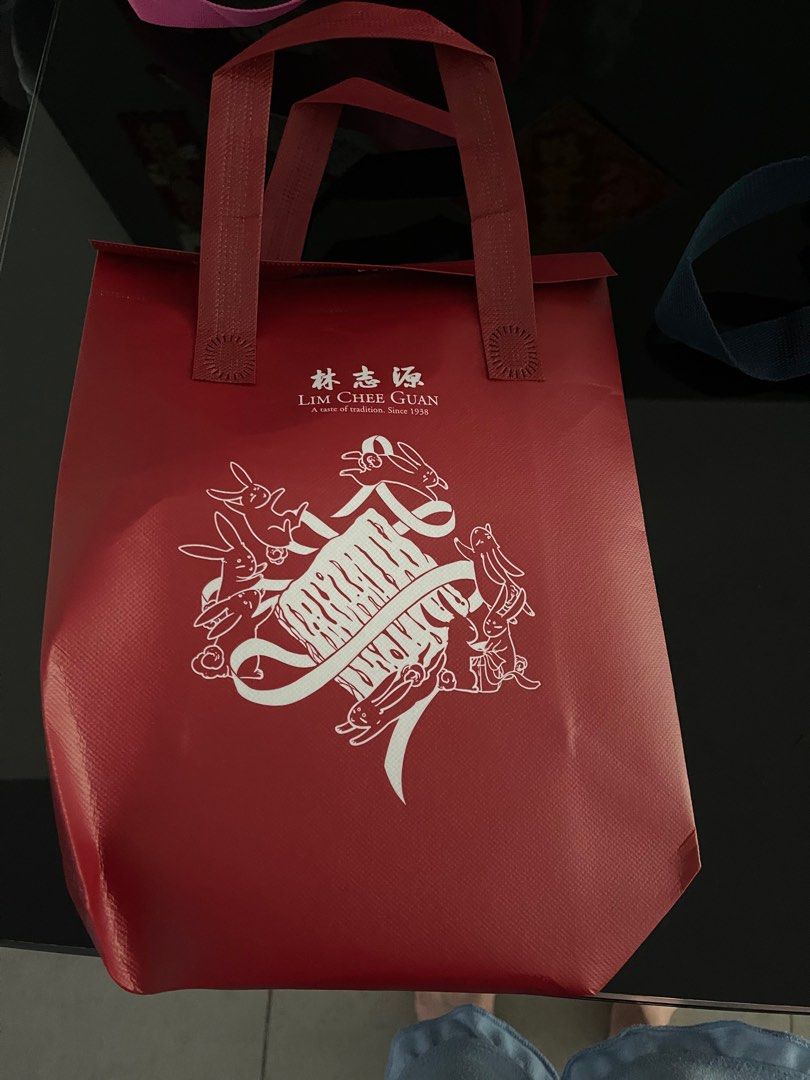 Lim Chee Guan Bak Kwa (ready stock), Food & Drinks, Packaged & Instant ...