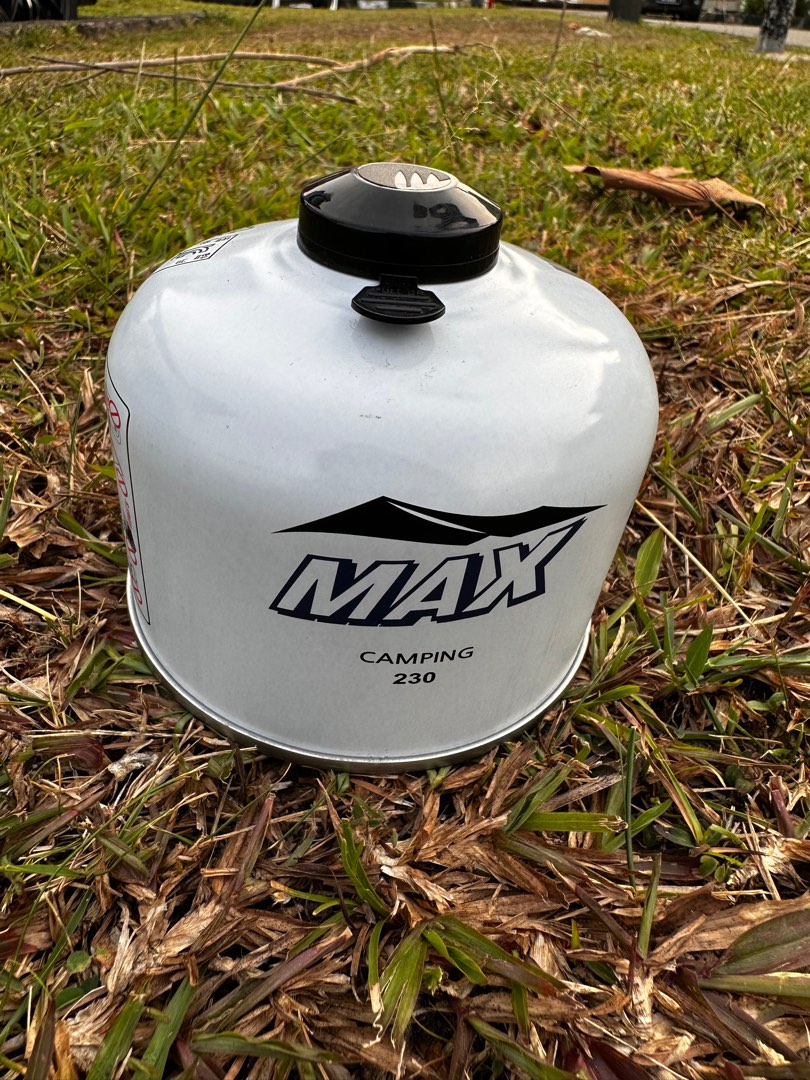 Max Isobutane gas canister, Sports Equipment, Hiking & Camping on Carousell