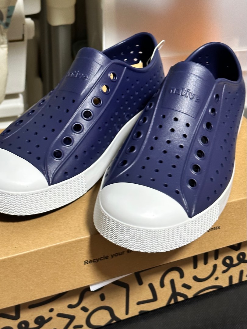 Native Jefferson Shoe, Women's Fashion, Footwear, Sneakers on Carousell