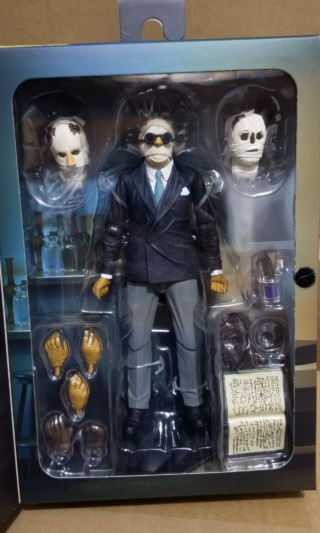 Neca Universal Monsters Ultimate Invisible Man (Color), 興趣及遊戲, 玩具 & 遊戲類 ...