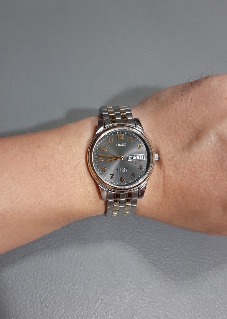 Original Timex Indiglo Unisex Watch, Men's Fashion, Watches ...