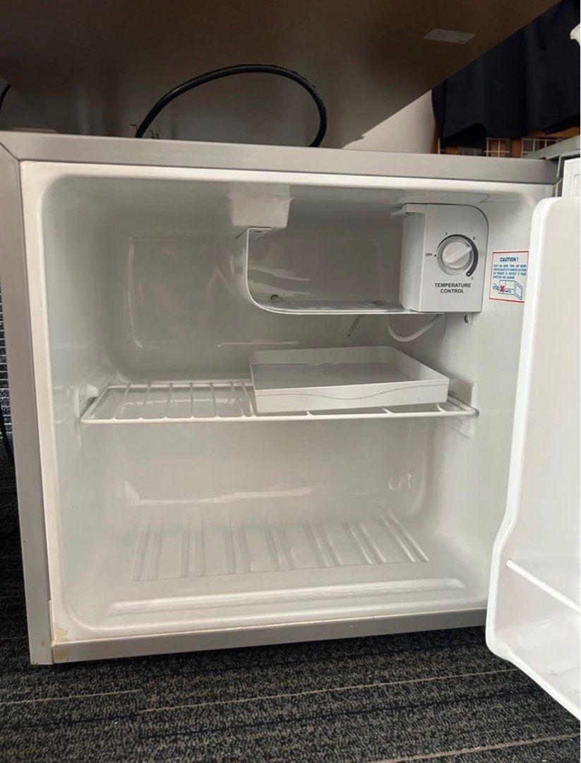 Panasonic 50L mini fridge, TV & Home Appliances, Kitchen Appliances ...