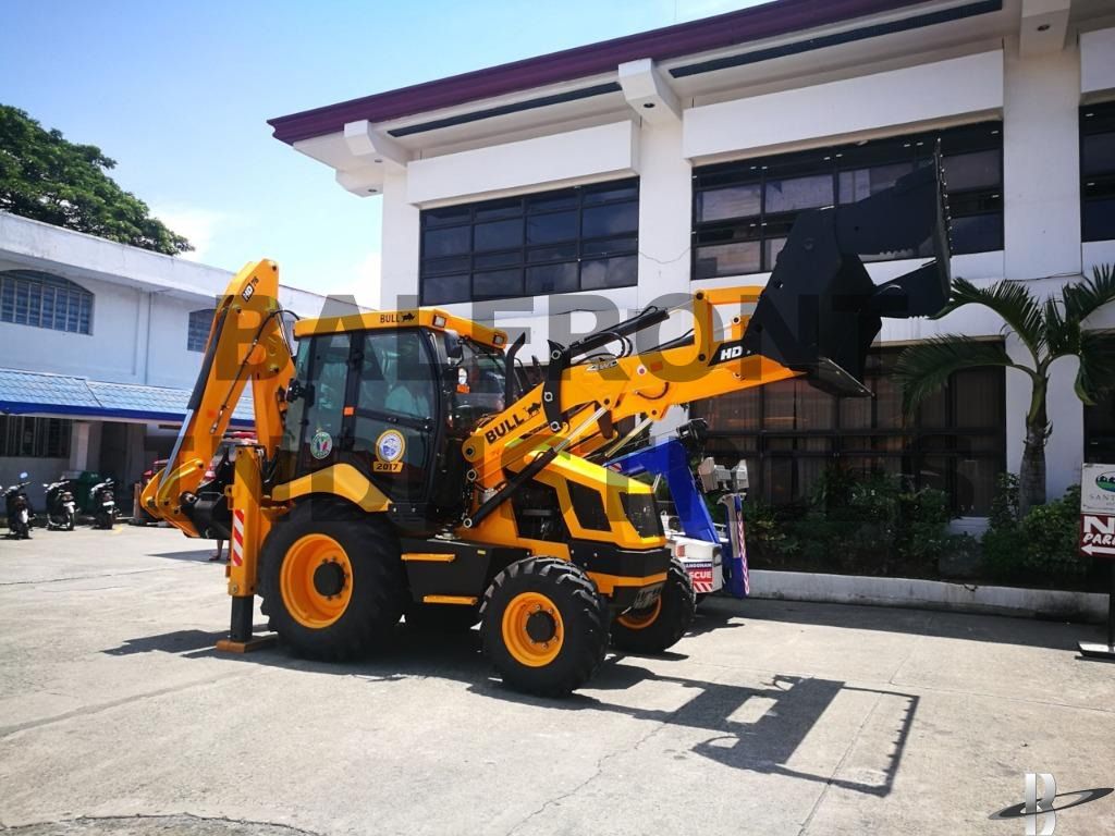 PAYLOADER WHEEL LOADER, Commercial & Industrial, Construction Tools ...