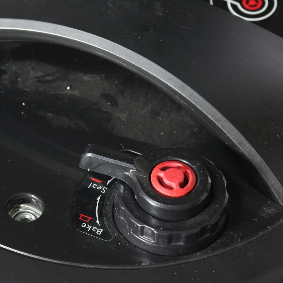 Philips HD2137 Viva Collection All-In-One Pressure Cooker 6 Litres ...