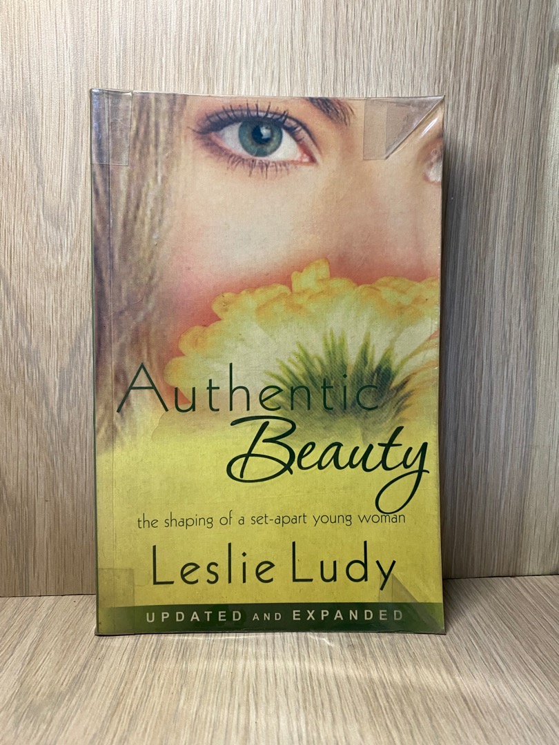 (Pre-loved) Authentic Beauty by Leslie Ludy, Hobbies & Toys, Books ...