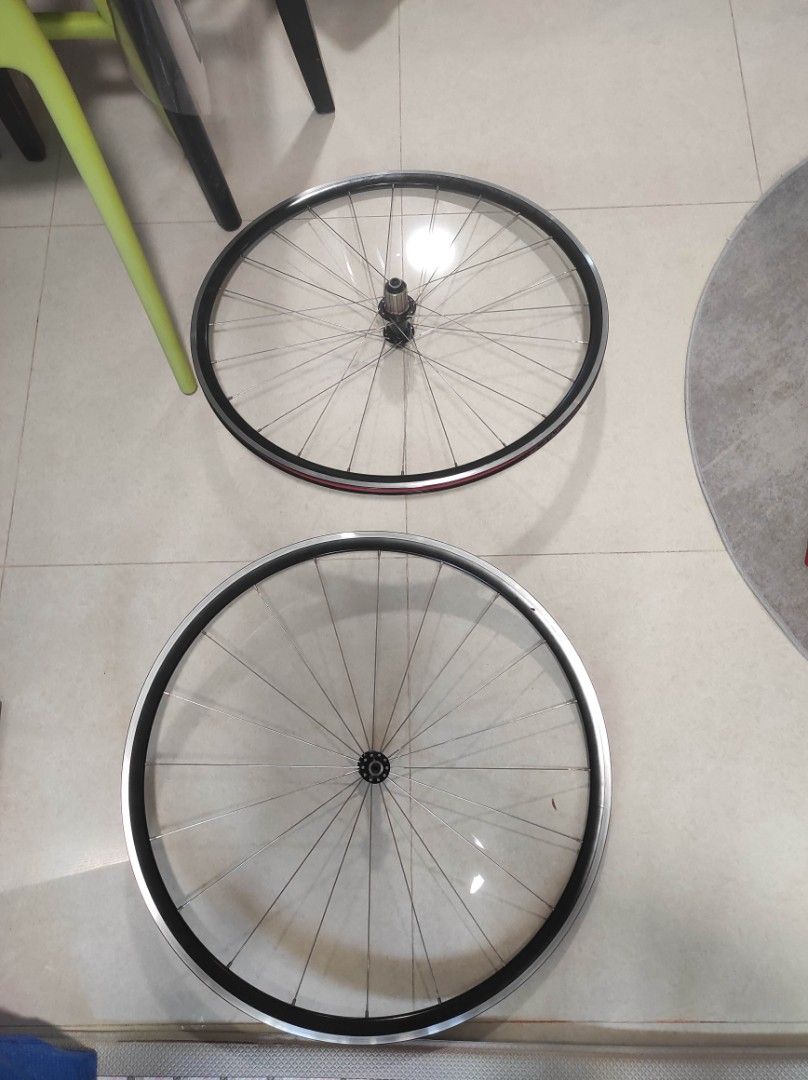 Road bike Wheelset 700C, Sports Equipment, Bicycles & Parts, Parts ...
