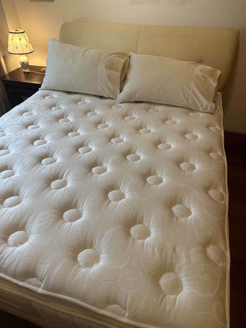 Royal Princess Slumberland Furniture And Home Living Bedding And Towels On Carousell