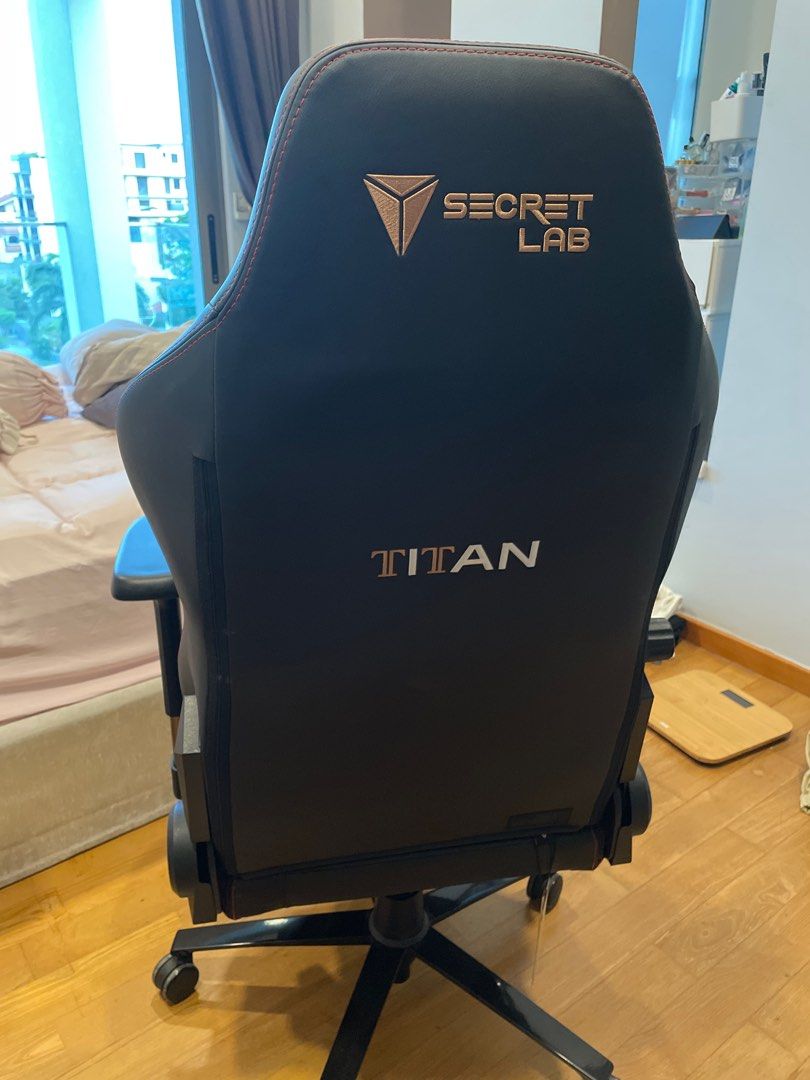 Secret Lab Titan 2019/2020, Furniture & Home Living, Furniture, Chairs ...