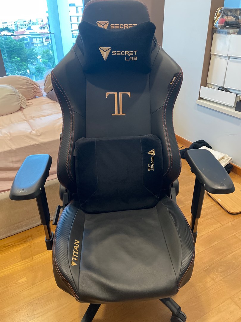 Secret Lab Titan 2019/2020, Furniture & Home Living, Furniture, Chairs ...