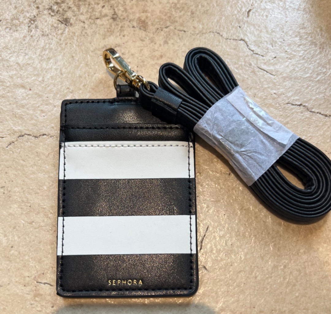 Sephora card hollder, Women's Fashion, Bags & Wallets, Wallets & Card ...