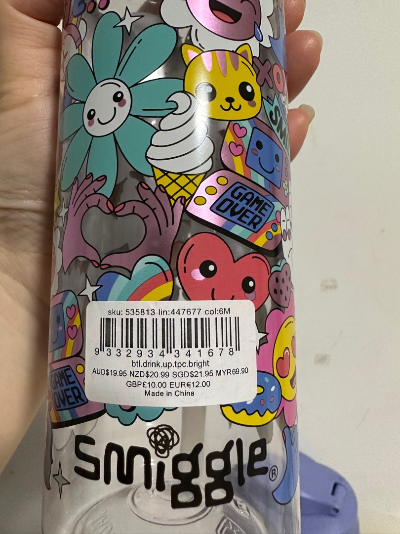 Smiggle water bottle, Furniture & Home Living, Kitchenware & Tableware ...