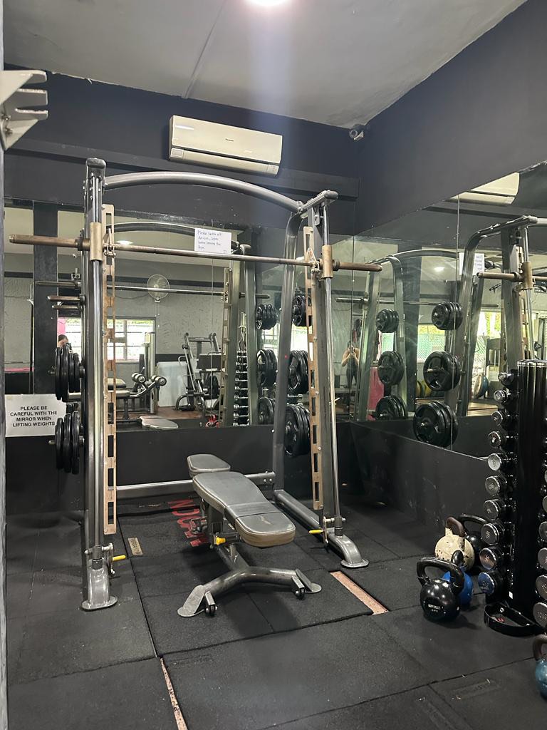 Smith Machine, Sports Equipment, Exercise & Fitness, Cardio & Fitness ...