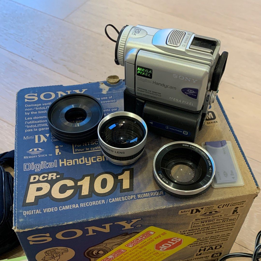 Sony Digital Handycam DCR-101 (Mini DV) NTSC, 攝影器材, 攝錄機 - Carousell