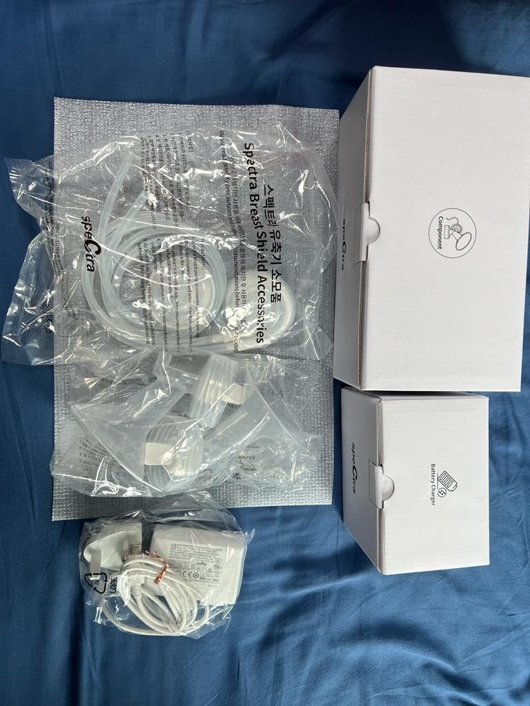 Spectra Dual Compact breast pump, Babies & Kids, Nursing & Feeding ...