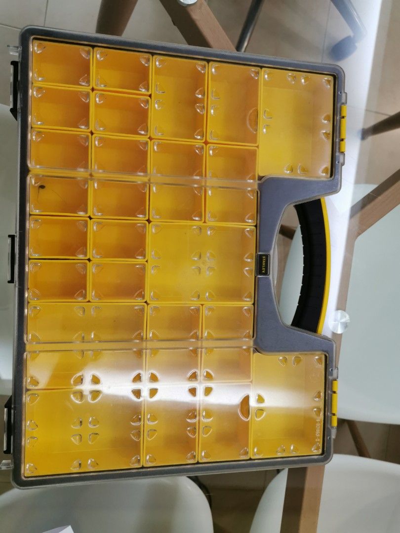 Stanley Tools and Consumer Storage 014725R 25-Removable Compartment ...