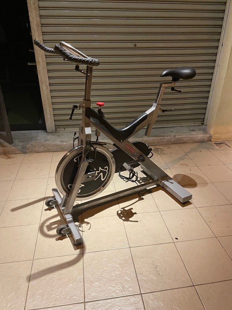 Star Trac startrac fitness Spinner V bike spinning stationary gym ...