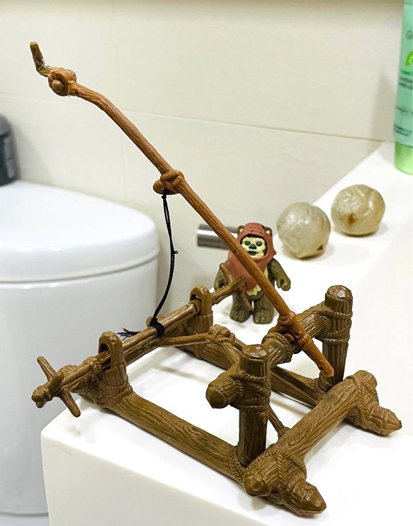 Star Wars Kenner 1984 Ewok Assault Catapult, Hobbies & Toys, Toys ...