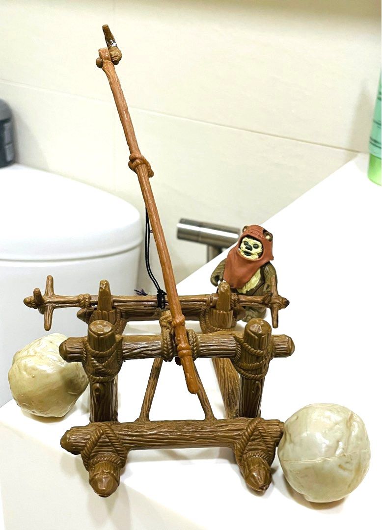 Star Wars Kenner 1984 Ewok Assault Catapult, Hobbies & Toys, Toys ...