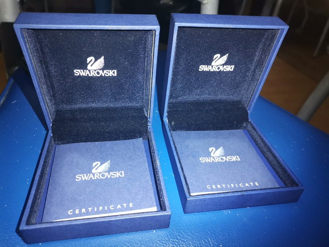 Swarovski necklace box, Luxury, Accessories on Carousell