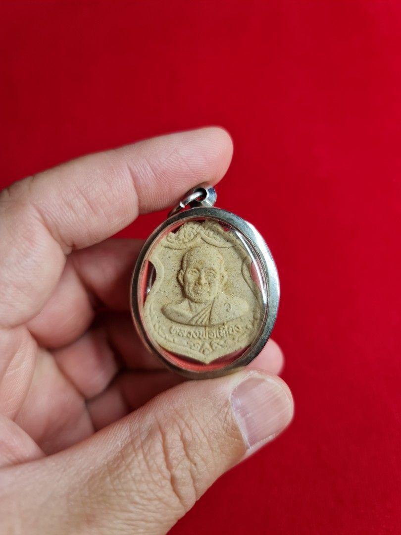 Thai Amulet - Lp Thiang, Hobbies & Toys, Memorabilia & Collectibles ...