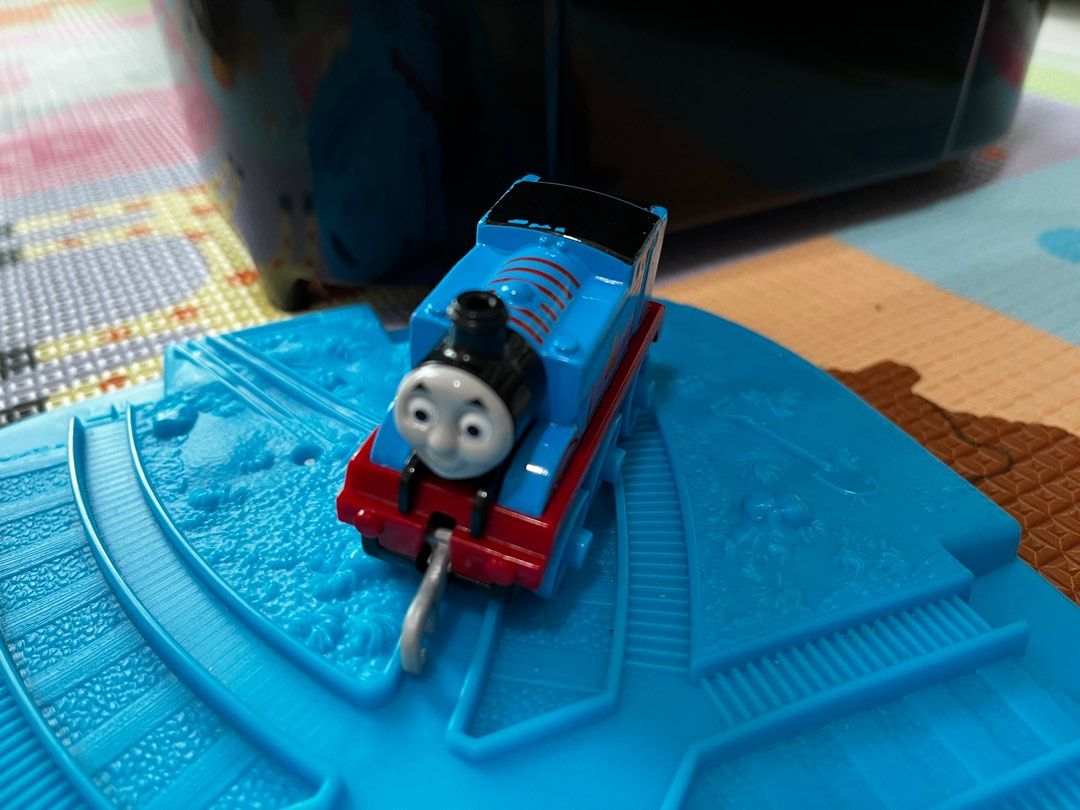 Thomas and Friends Track Master Glowing Track Bucket with Connect & Go ...