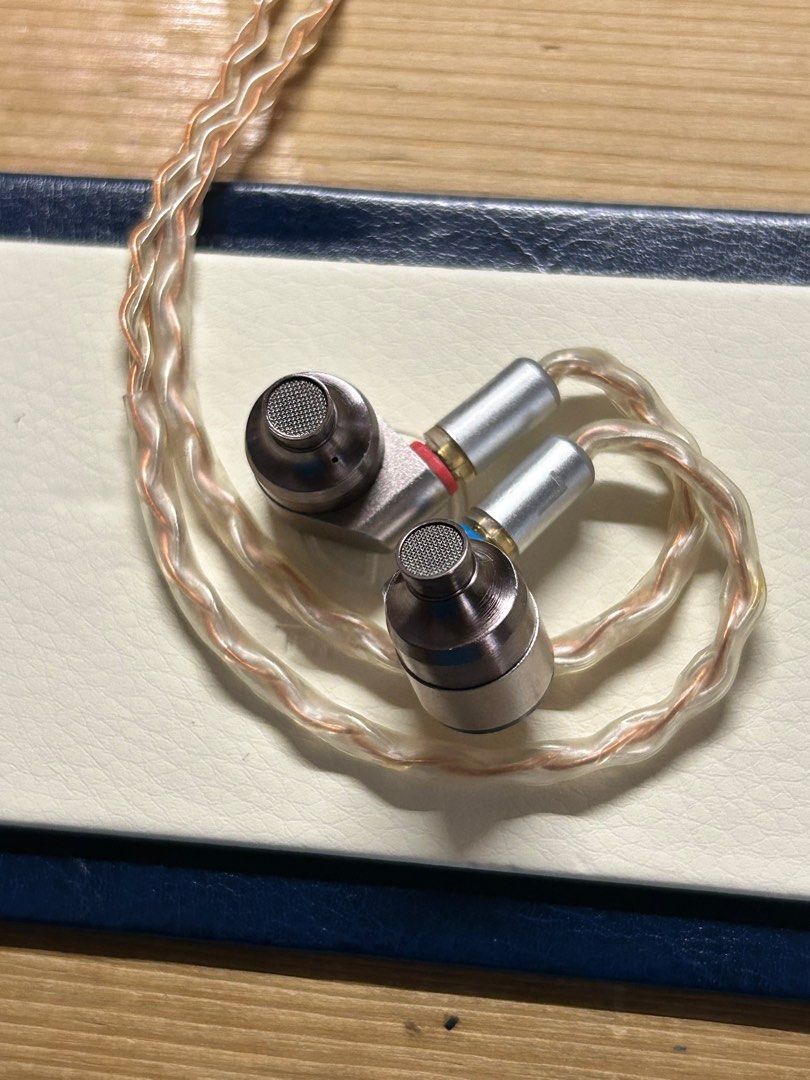 Tin Hifi T2 IEM with replaced cable, Audio, Earphones on Carousell