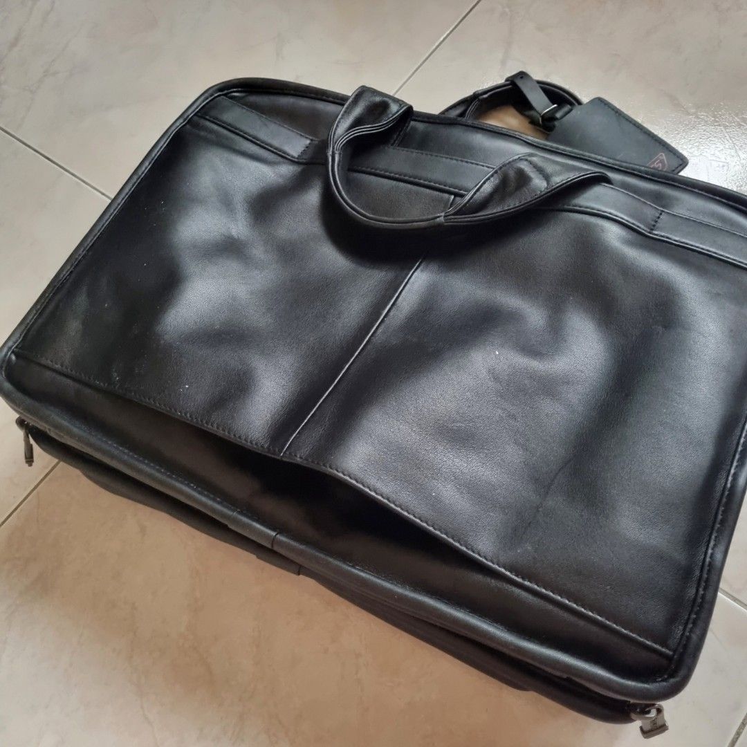 TUMI T-PASS Laptop Computer Sleeve Leather Bag, Luxury, Bags & Wallets ...