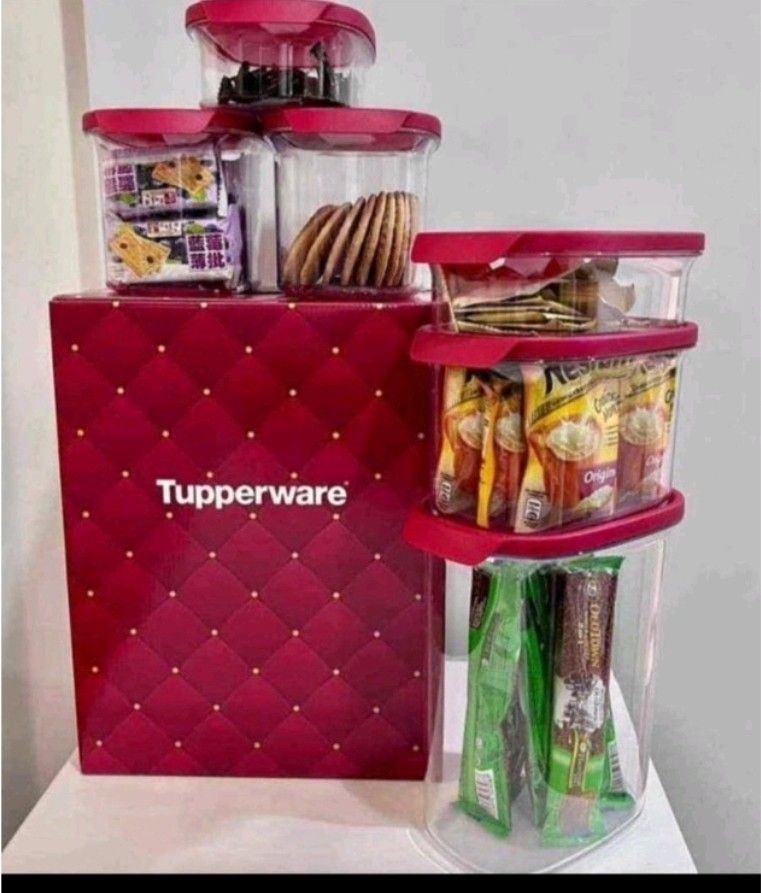 Tupperware Ultra Clear Set ( Limited Edition), Furniture & Home Living ...