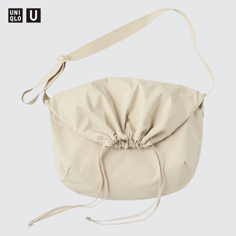 Uniqlo U bag, Women's Fashion, Bags & Wallets, Cross-body Bags on Carousell