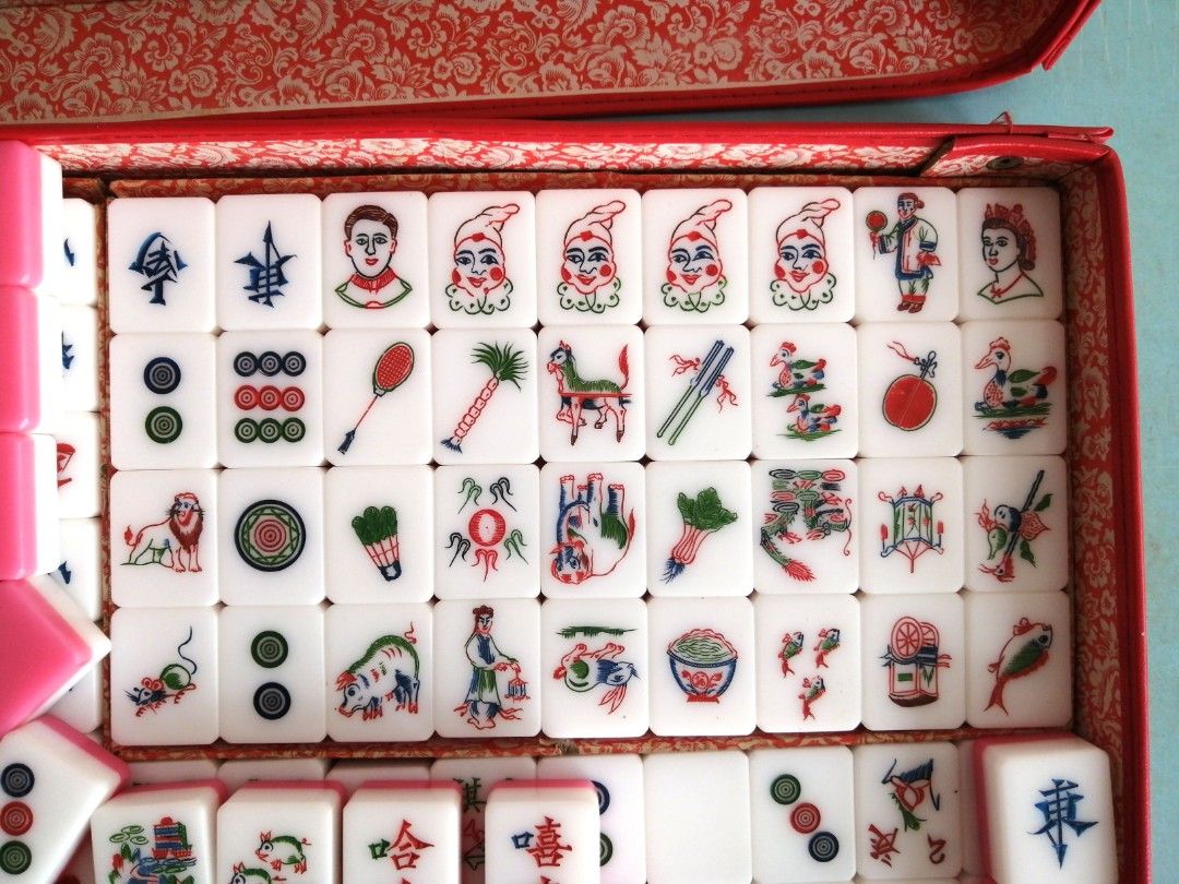 Vintage Mahjong Set Unique and Rare with Many Picture Tiles, Hobbies ...