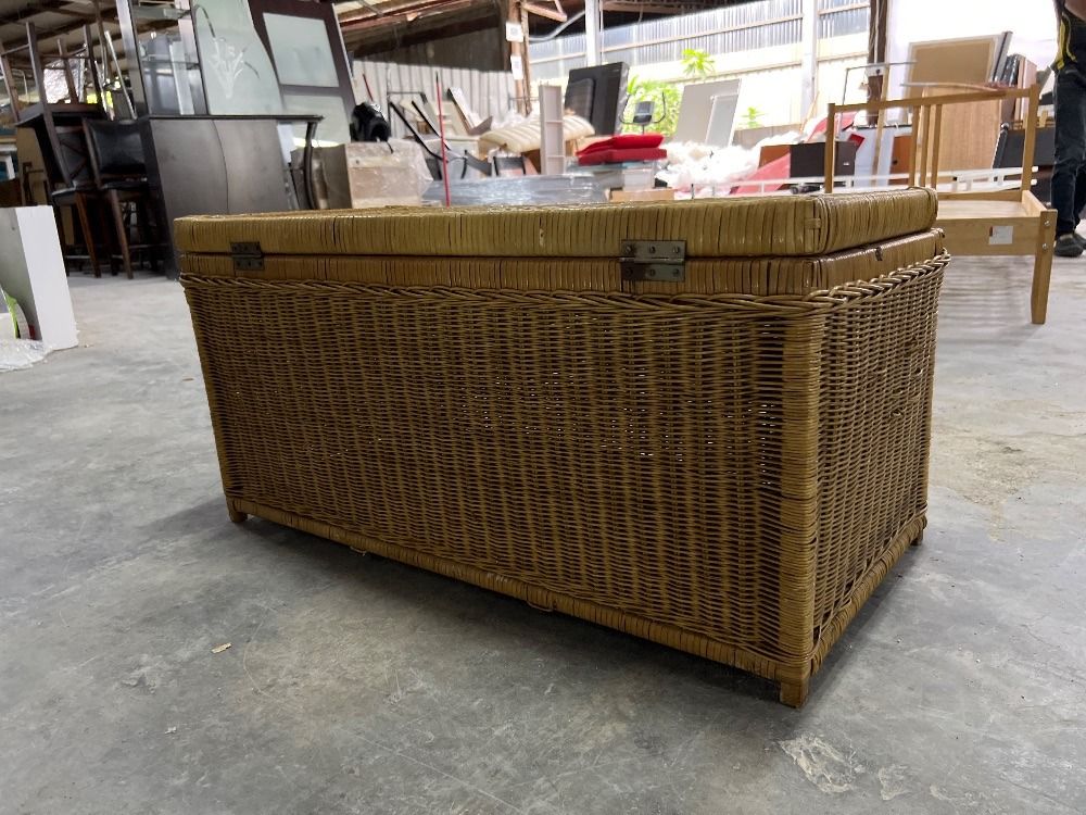 (HD20002307) Wooden Rattan Storage Chest / Peti Simpanan Rotan Kayu ...