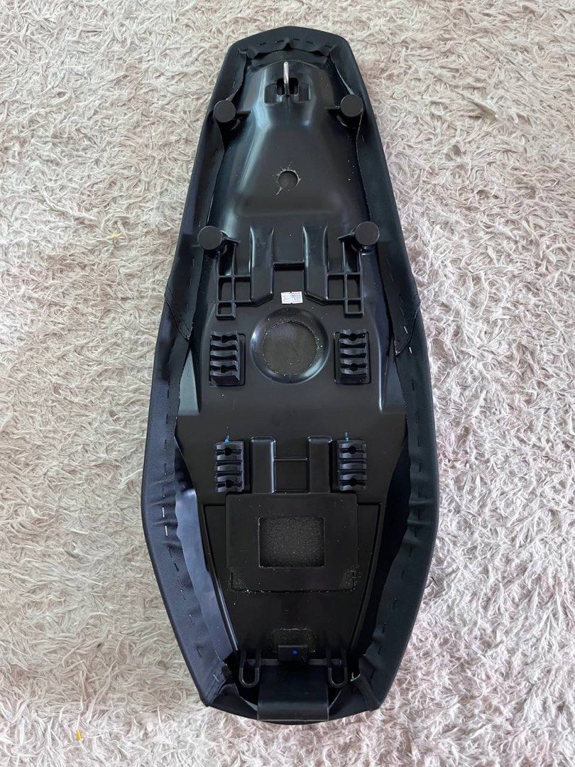 Yamaha sniper racing seat. Custom embroidery, Motorcycles, Motorcycle ...