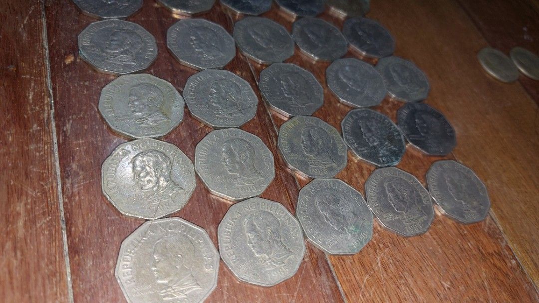25 PCS - 1983 to 1990 - 2 Piso Andres Bonifacio Coins, Hobbies & Toys ...