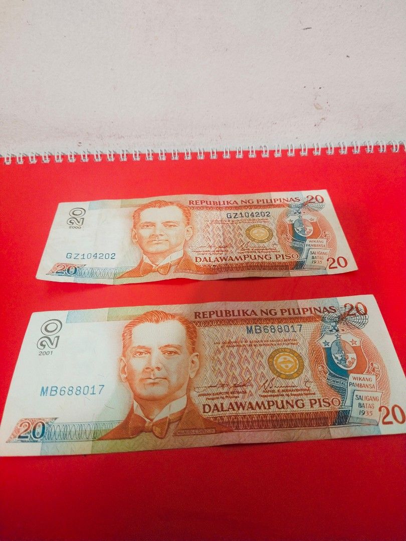 2 vintage 20-Peso bills/with BLUE serial numbers/yrs 2000 & 2001 ...