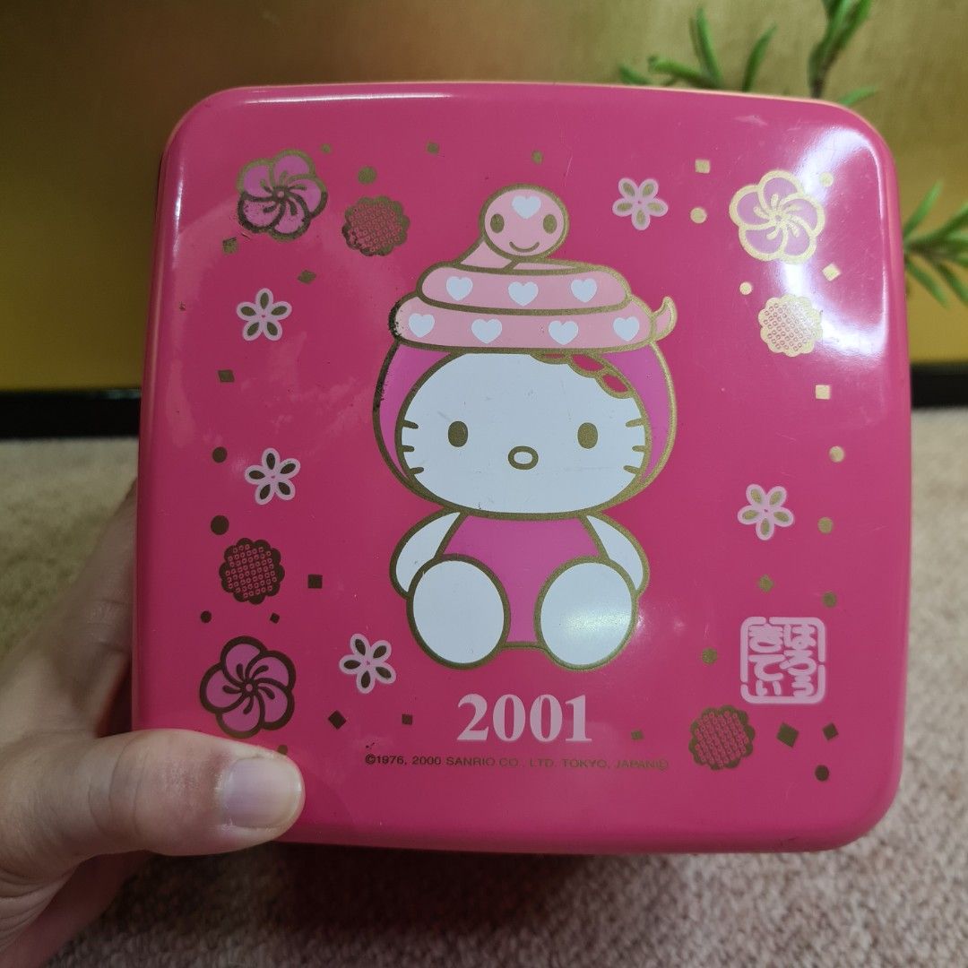 3 LAYER PINK HELLO KITTY SQUARE BENTO FOOD KEEPER/ORGANIZER WITH HELLO ...