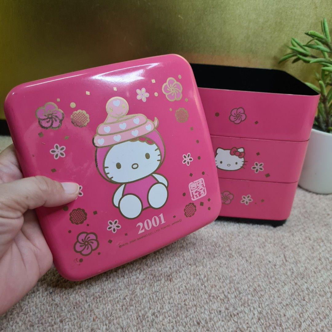 3 LAYER PINK HELLO KITTY SQUARE BENTO FOOD KEEPER/ORGANIZER WITH HELLO ...