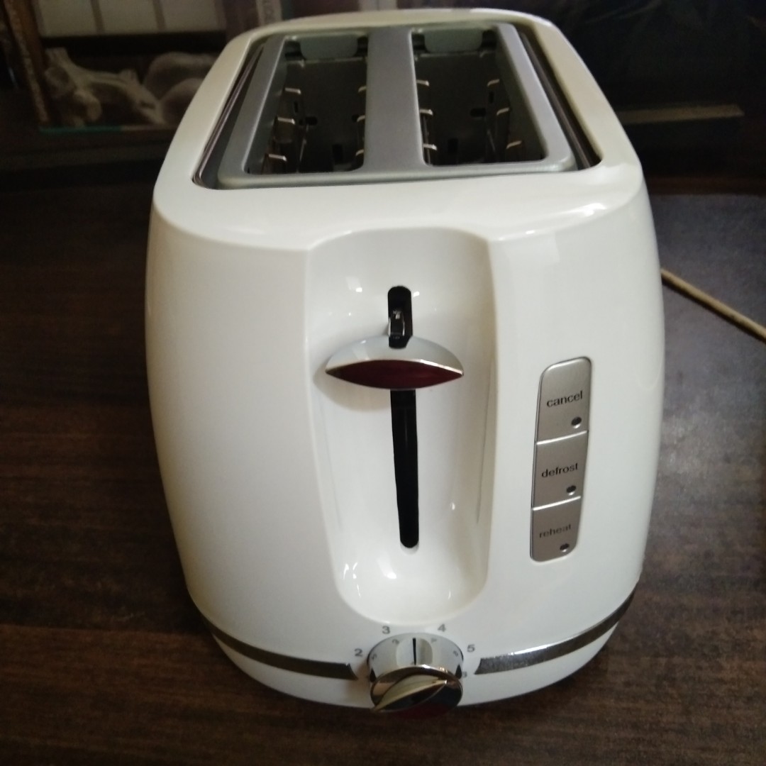 Anko 2 Slice Toaster 220V, TV & Home Appliances, Kitchen Appliances ...