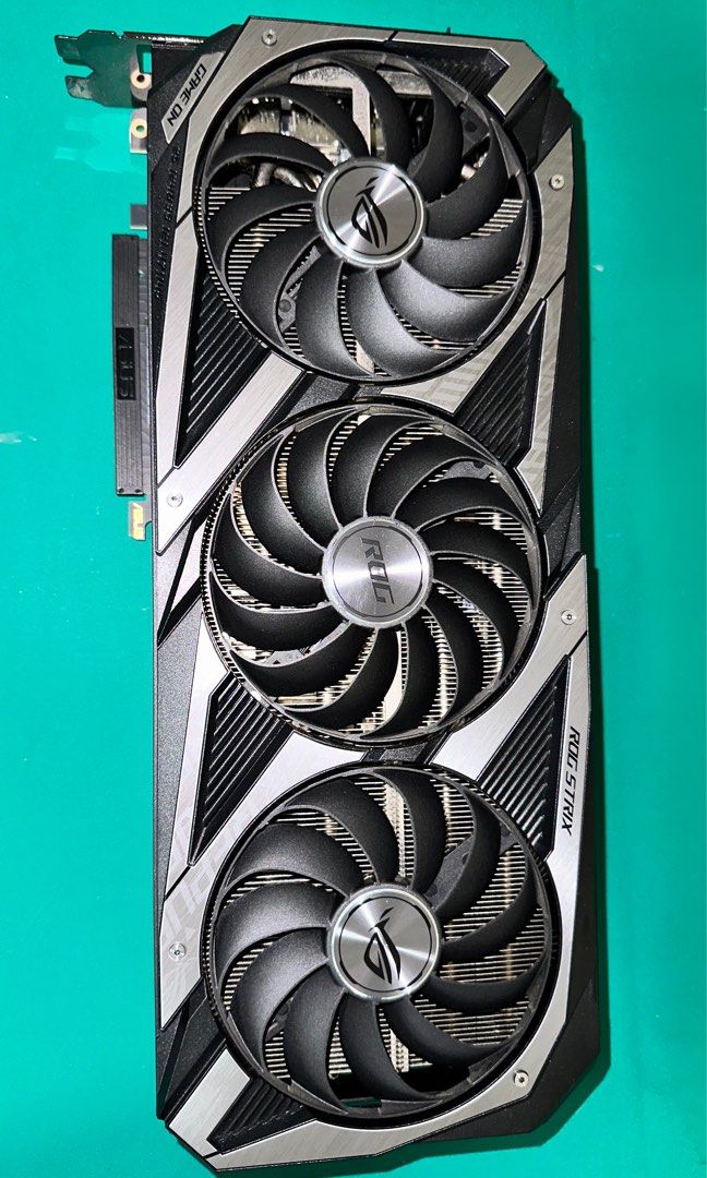 Asus ROG Strix GeForce RTX 3090, Computers & Tech, Parts & Accessories ...
