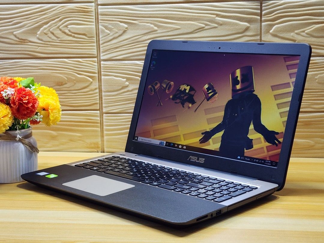 Asus SonicMaster X556UQK Core i5-7th Gen 8Gb Ram 128Gb SSD Nvidia ...