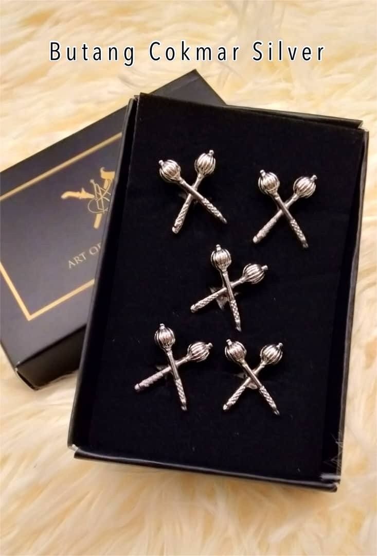 Butang Baju Melayu, Luxury, Accessories on Carousell