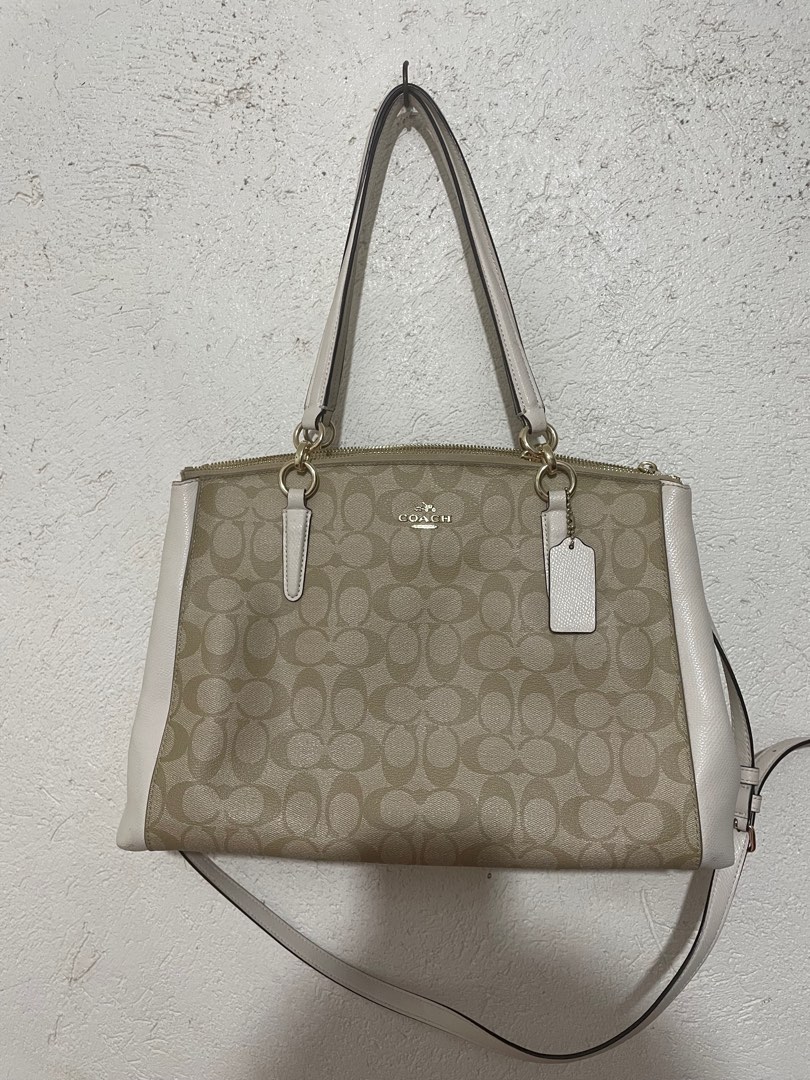 COACH Christie Carryall Medium sized bag, Luxury, Bags & Wallets on ...