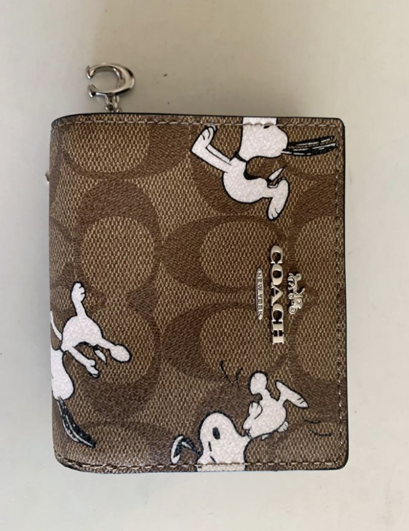 Coach Snoopy Wallets, Women's Fashion, Bags & Wallets, Wallets & Card ...