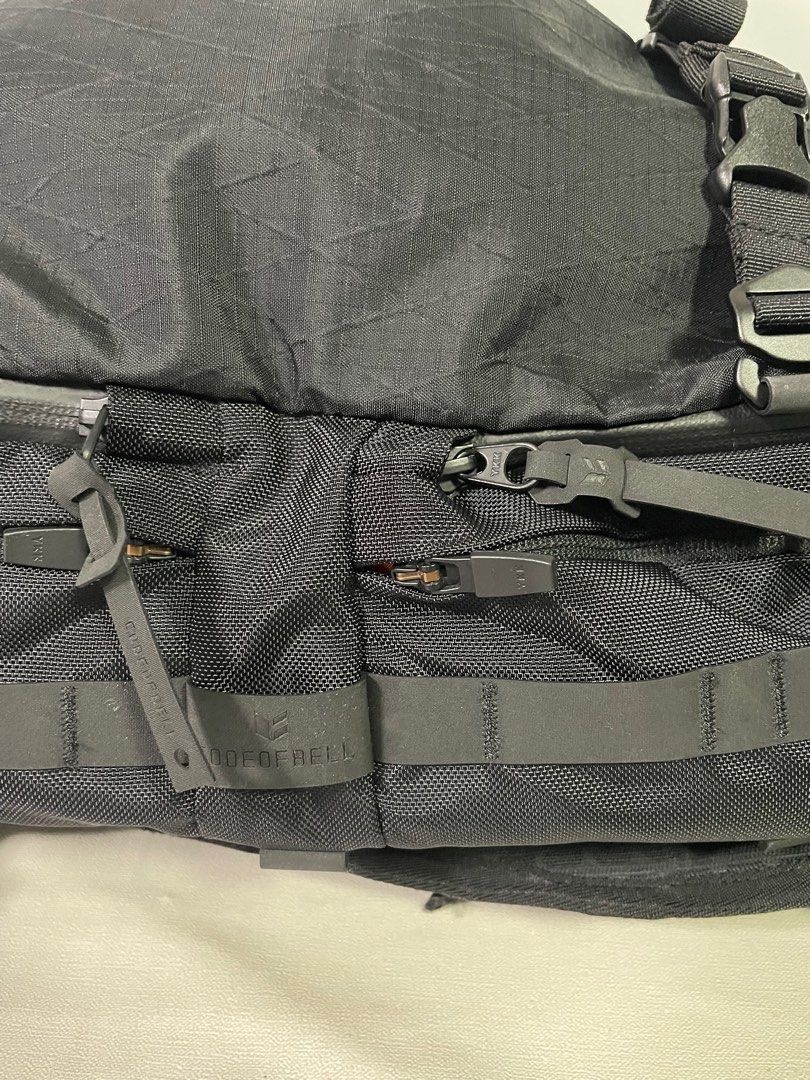 CODEOFBELL X-PAK EVO - Sling Pack (L) pitch black + BACKPACK HARNESS ...